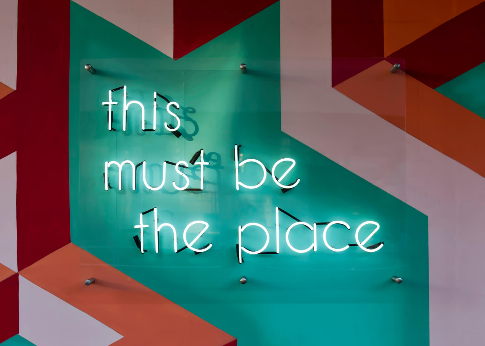 Custom LED Lights: The Ultimate All-in-One Guide (2023)